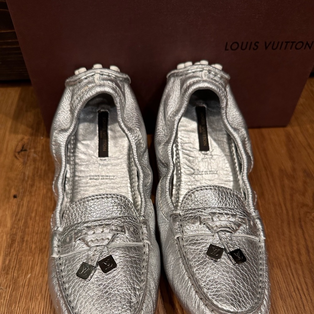 Louis Vuitton Metallic Silver Loafers - Gem